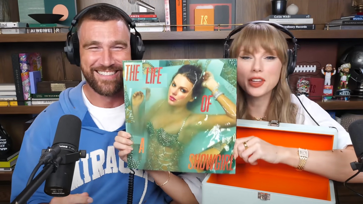 For Fans, Taylor Swift Is a 'Gorgeous English Teacher' in New Video ...