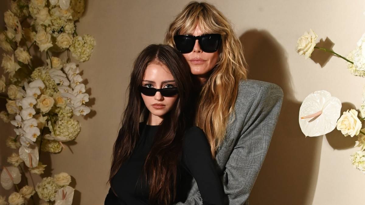 Heidi Klum & Daughter Leni Klum Twin in Lace Lingerie for Photos ...