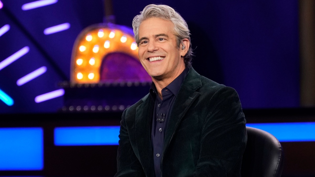 Andy Cohen Puts His 'Beautiful' Bare Foot on Display During Live Show ...