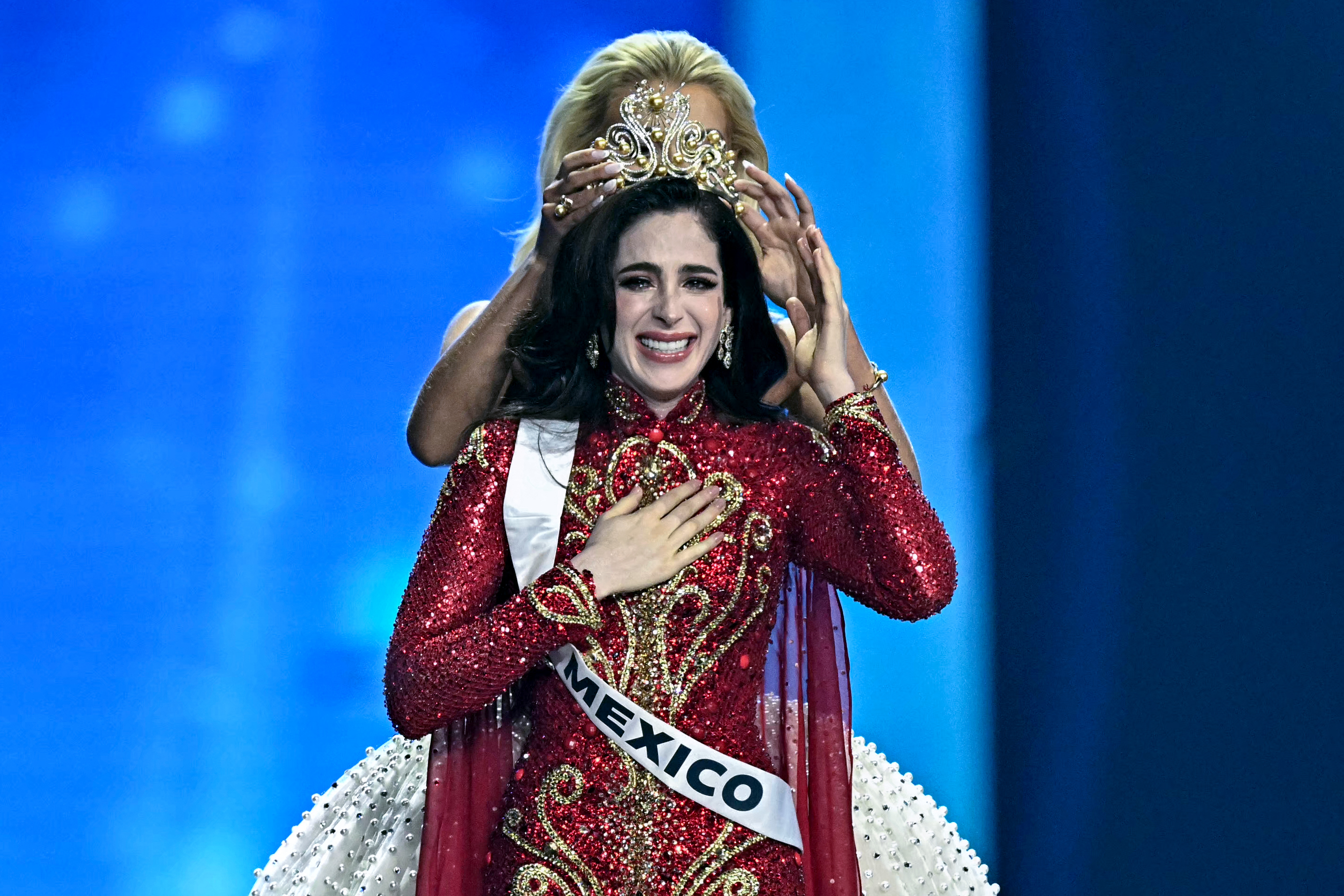Miss Universe Fátima Bosch Reunites With Pageant Exec After ...