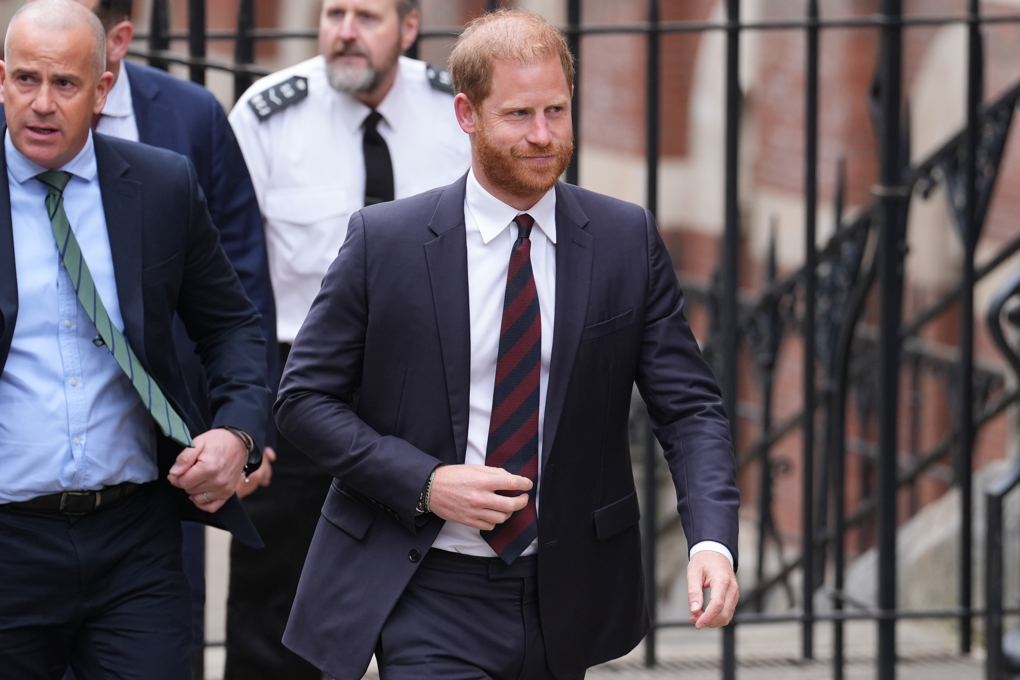 Prince Harry Privacy Case Dealt Major Blow: Private Investigator Claims ...