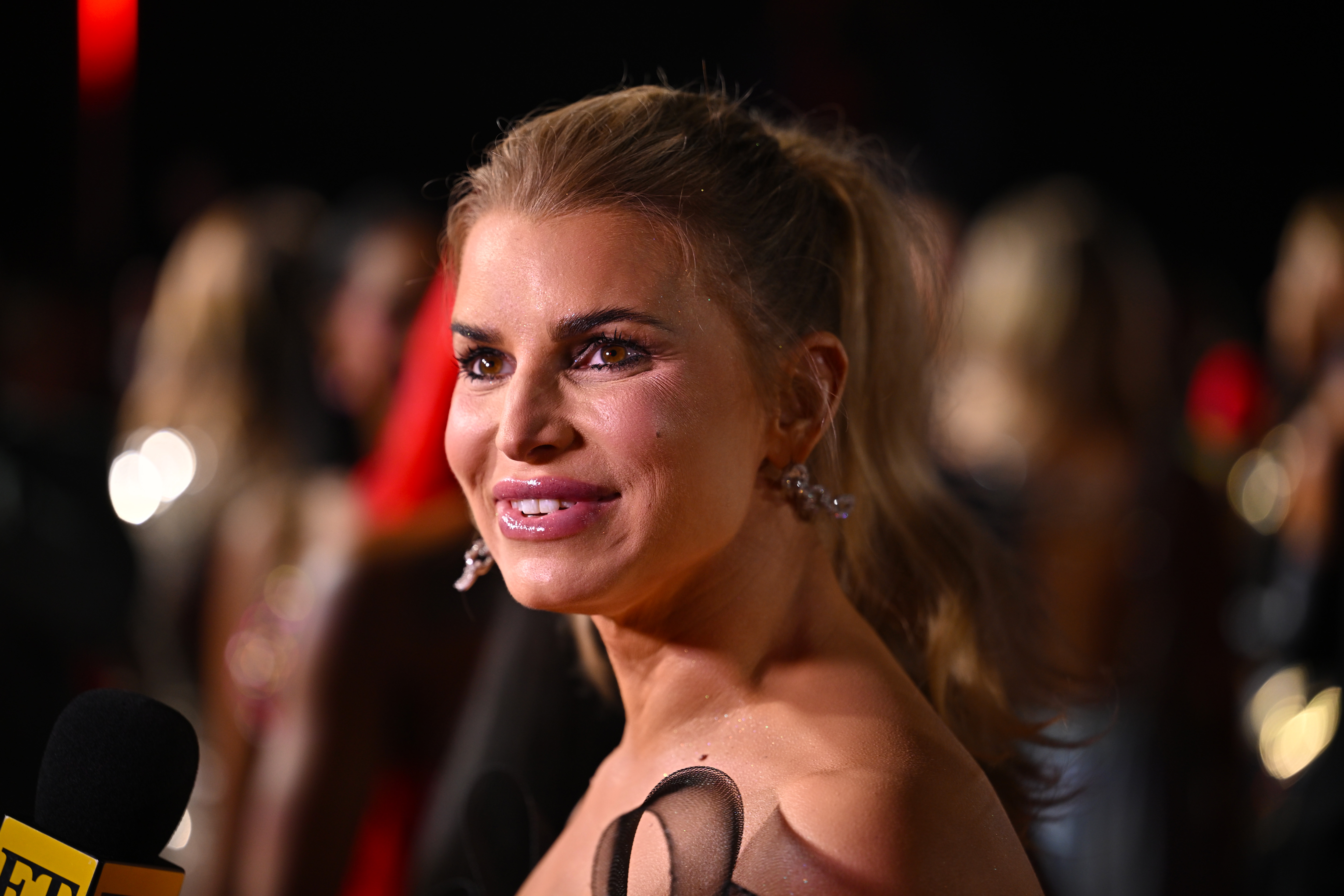 Ashton Kutcher’s Response to Jessica Simpson Being a Virgin at 22 ...
