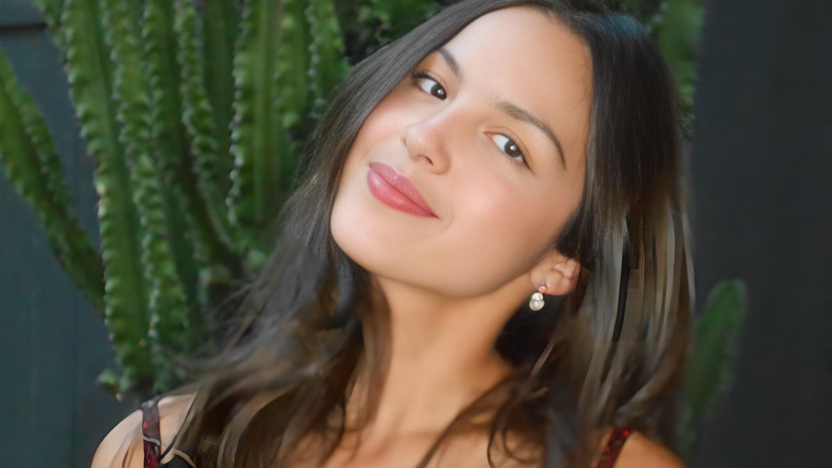 Olivia Rodrigo Wows in Red Mini-Dress Look - Reality Tea