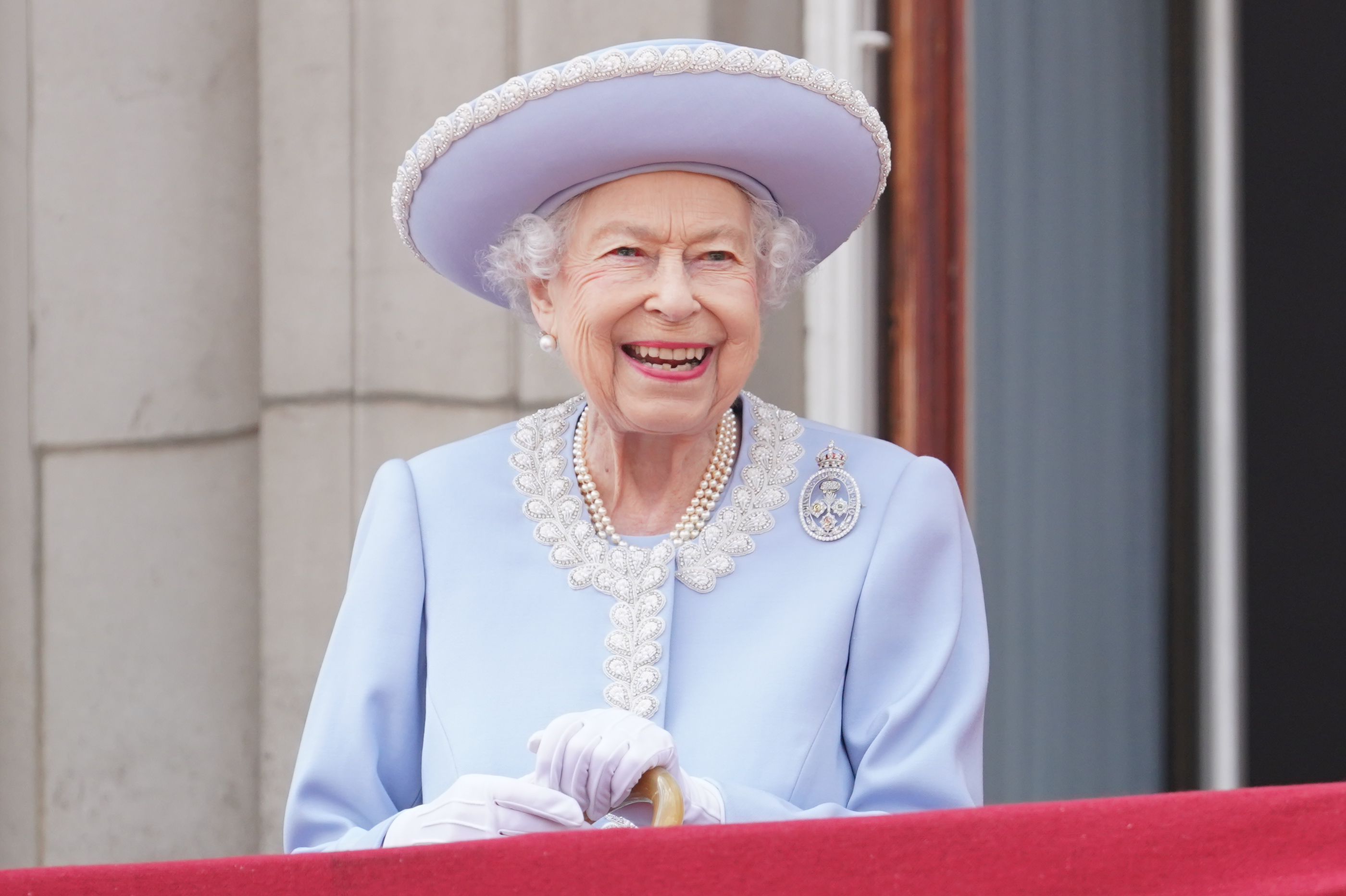 Queen Elizabeth’s Alleged Reaction to Sarah Ferguson Selling Royal Info ...