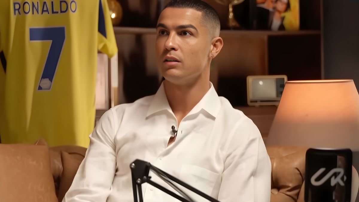 Cristiano Ronaldo States He’s More Attractive Than David Beckham ...