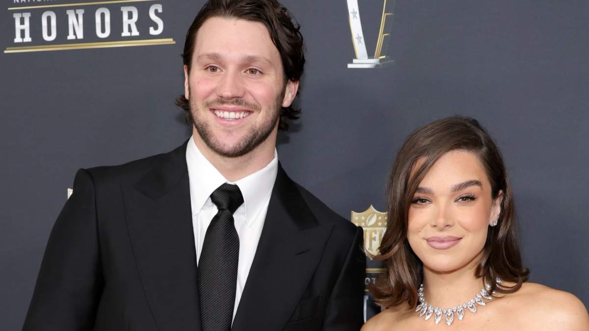 Josh Allen Pulls a Travis Kelce During Hailee Steinfeld Tribute ...