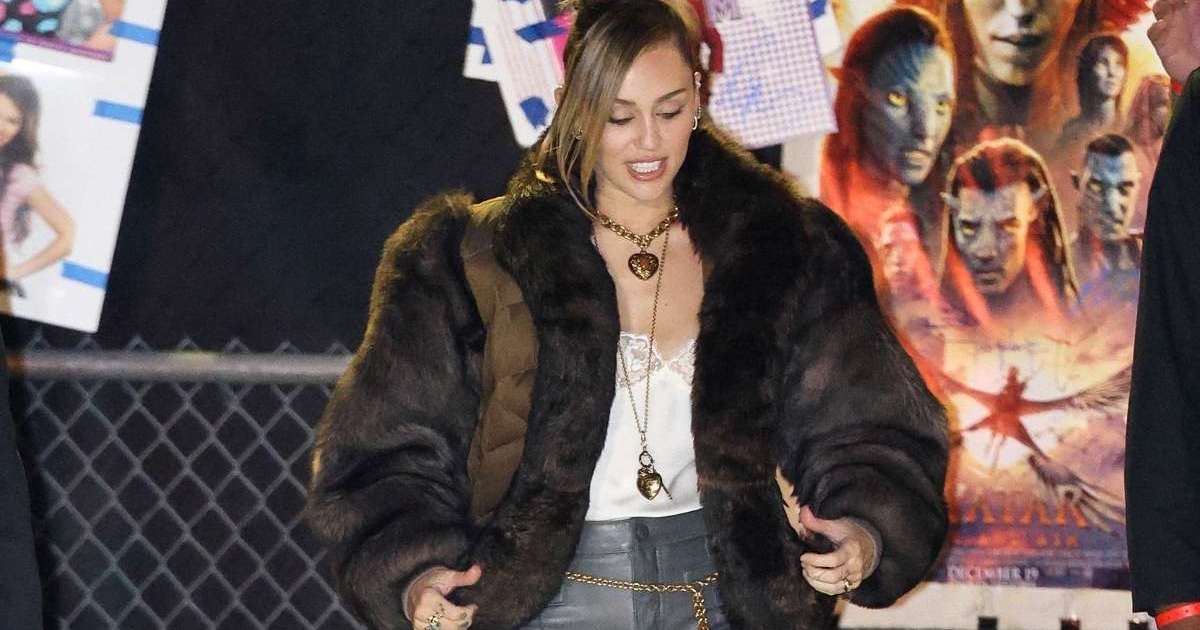 Miley Cyrus' Sheer Top Packs Jaw-Dropping Lace Detail in Photos ...