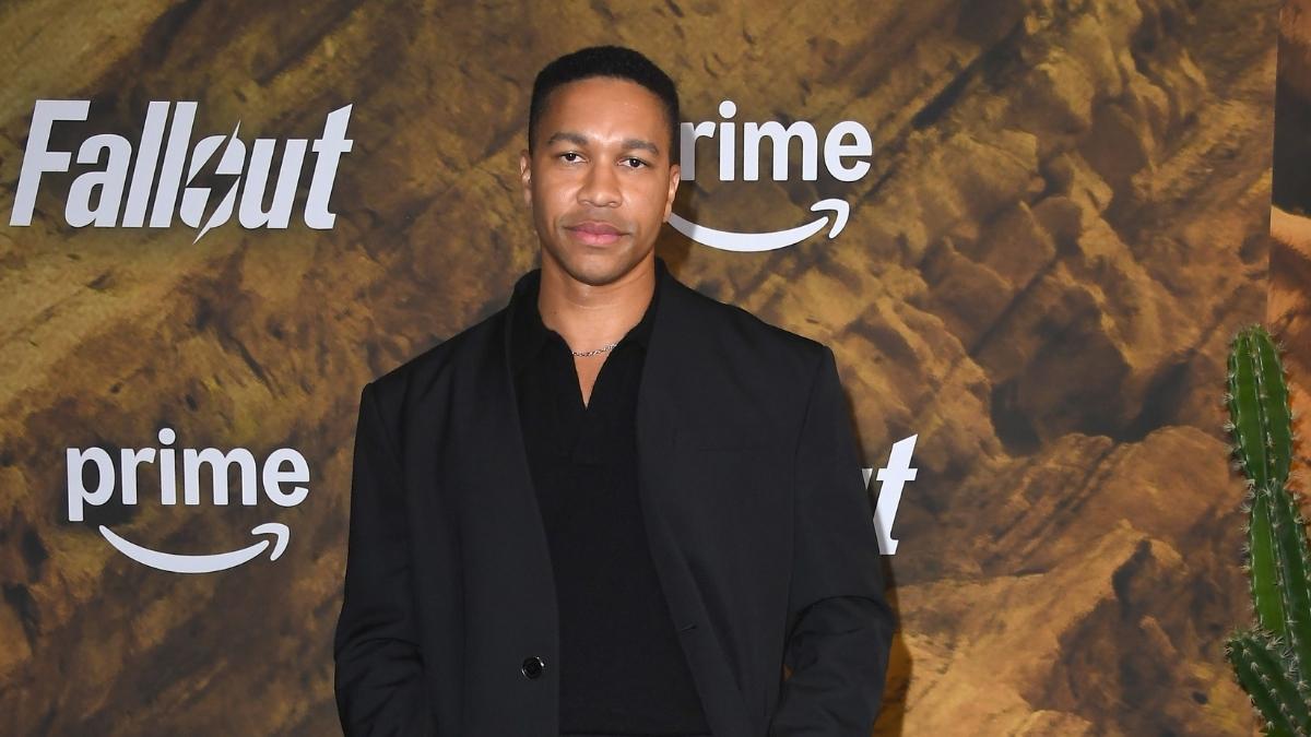 Fallout's Aaron Moten Shares How He Prepared to Go Shirtless - Reality Tea