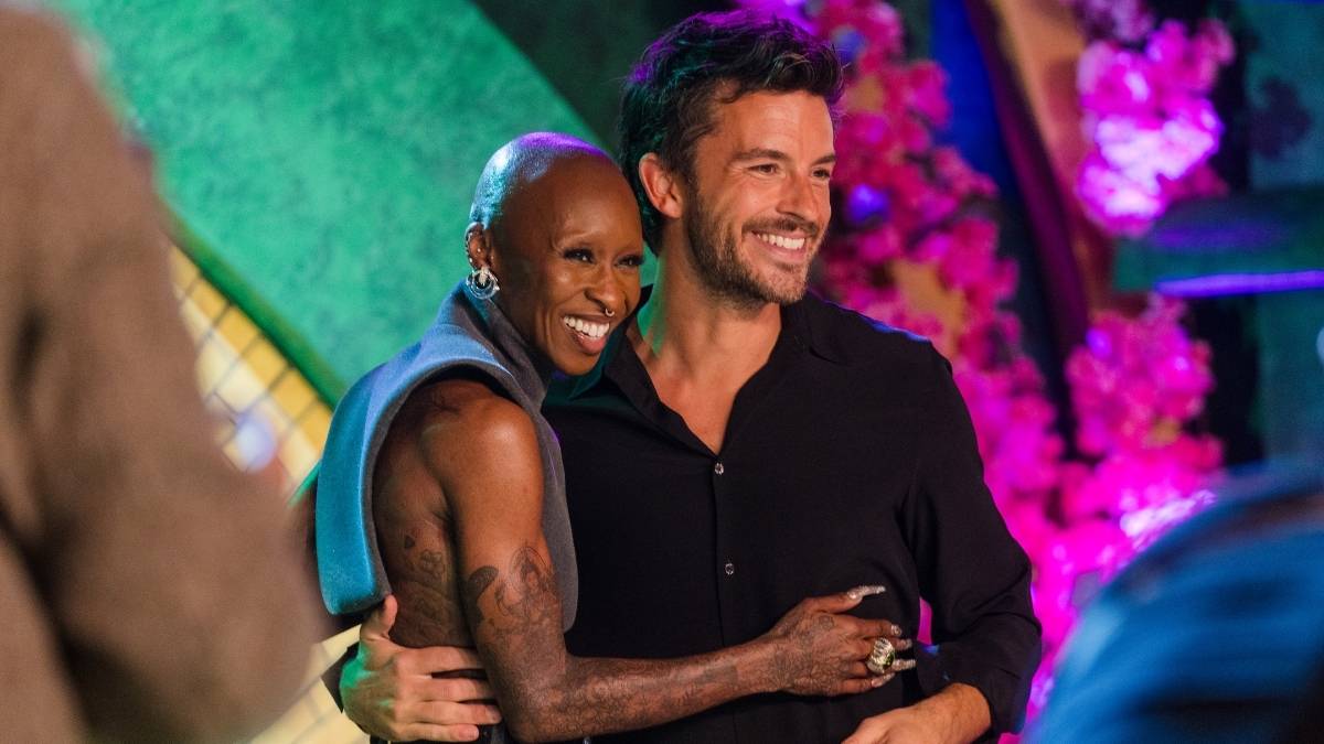 Cynthia Erivo & Jonathan Bailey's Photoshoot Is the 'Hottest Post ...