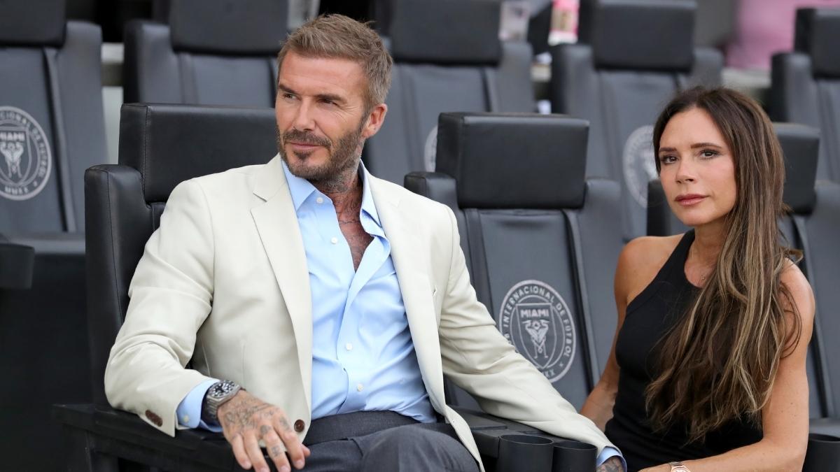 David & Victoria Beckham Are All Smiles for Christmas Amid Family Drama ...