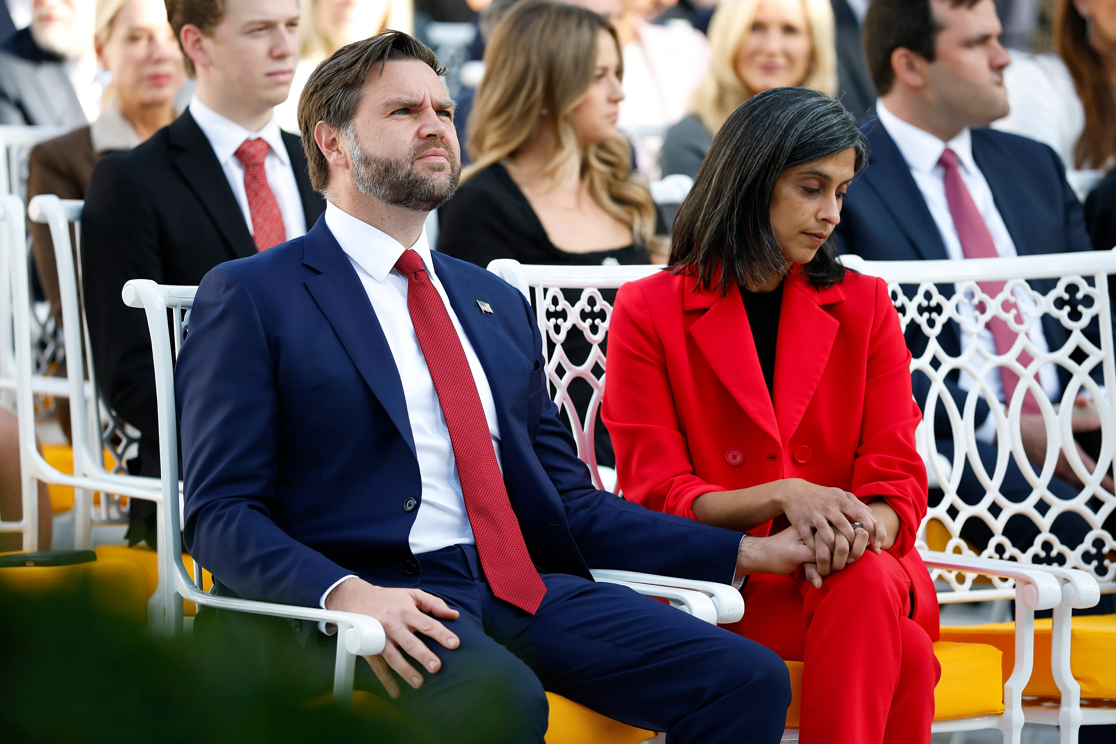 JD Vance’s Wife Breaks Silence on Missing Wedding Ring Photos - Reality Tea
