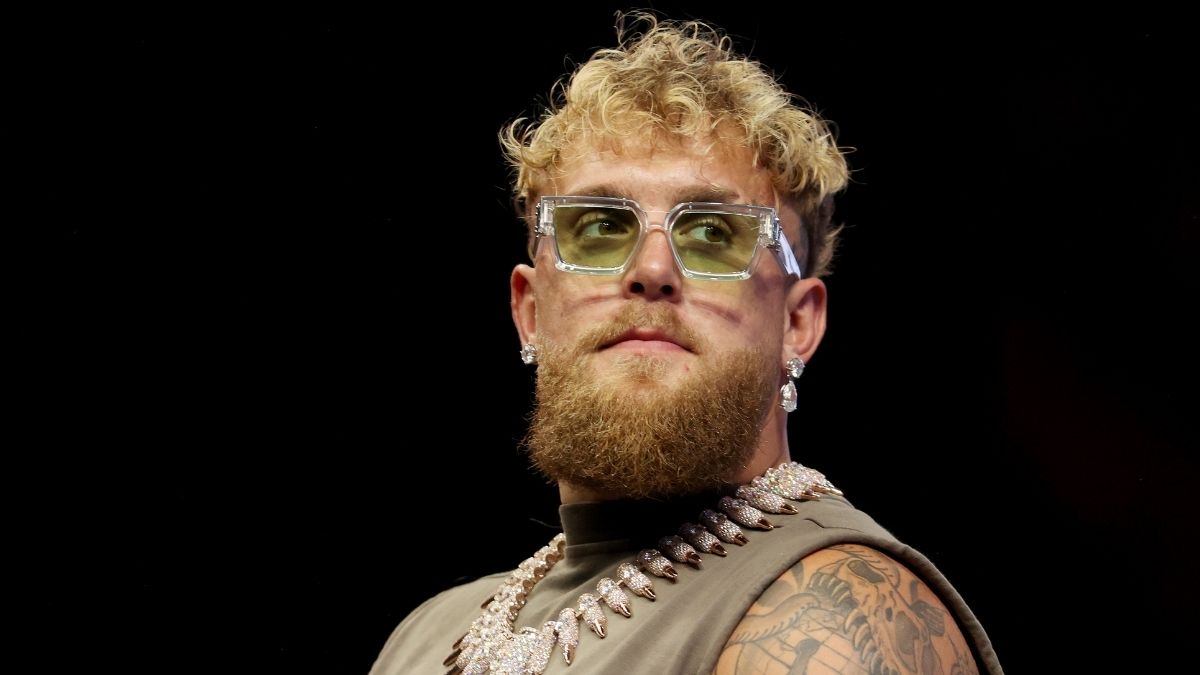 Former UFC Champ Thinks Jake Paul Has a ‘Chance’ To Beat Anthony Joshua ...