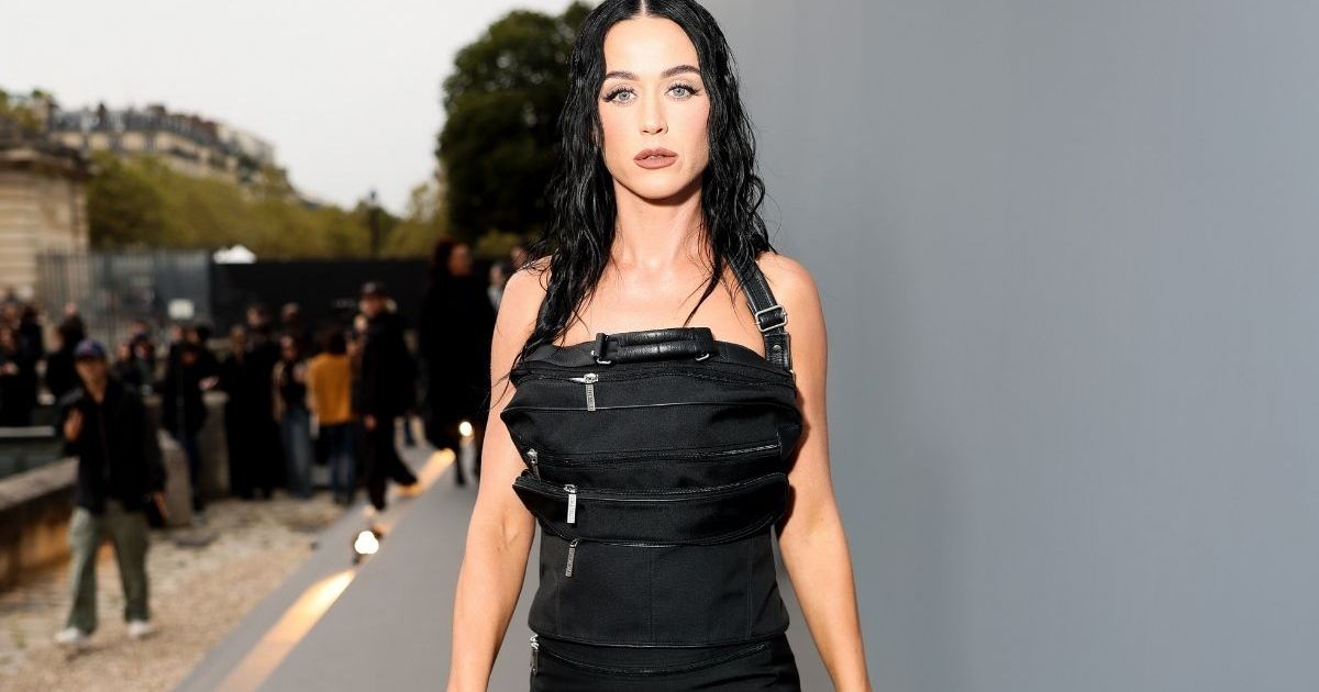 Katy Perry Wears Mini Skirt Suit & Sheer Stockings in Photo With ...