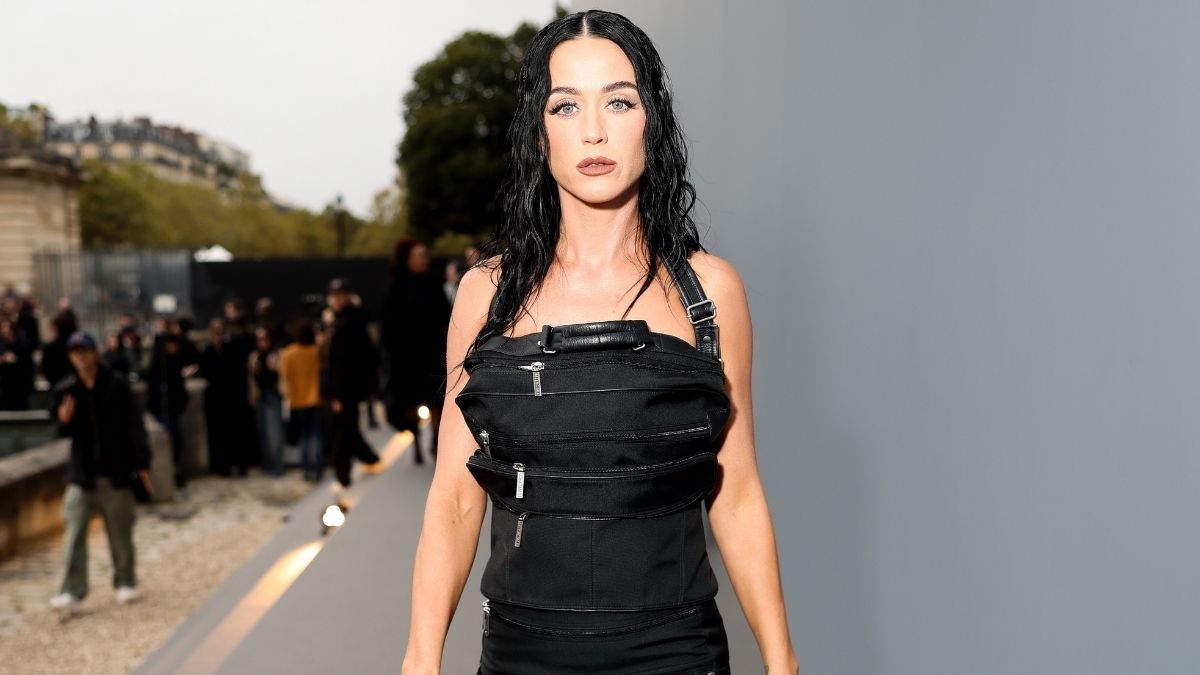 Katy Perry Wears Mini Skirt Suit & Sheer Stockings in Photo With ...