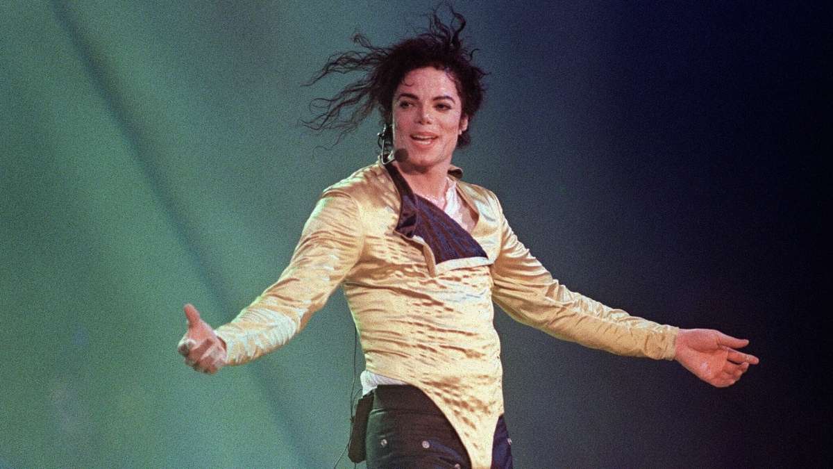 Michael Jackson Impersonator Calls for Lookalikes To Get ‘A Chance’ in ...