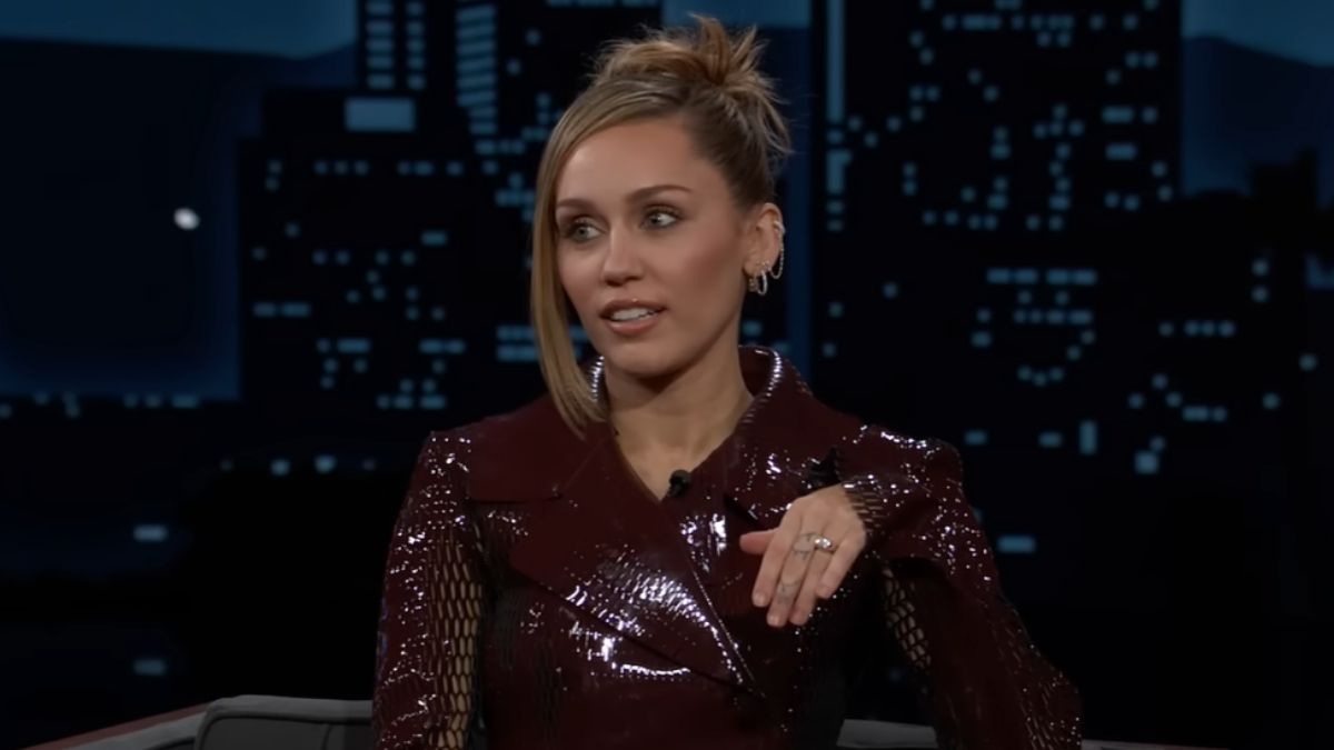 Miley Cyrus Calls Her Engagement Ring 'Black Friday Deal' - Reality Tea