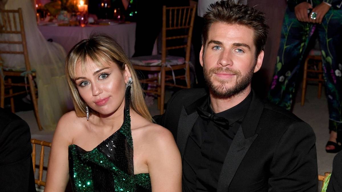 Miley Cyrus Aims To Beat Ex’s ‘Fairytale Moment’ With Engagement ...