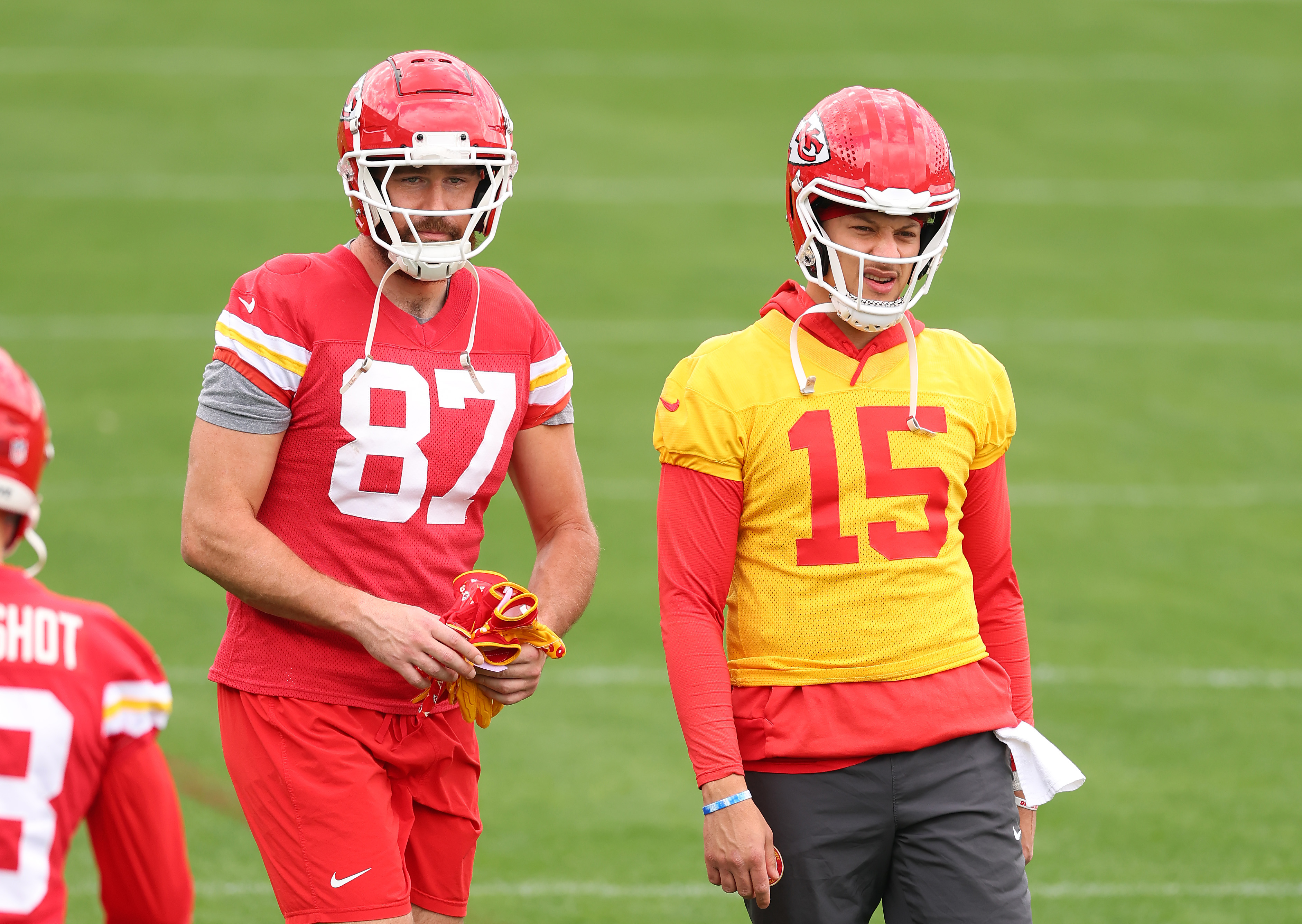 Patrick Mahomes Comments on Travis Kelce After Shock Defeat - Reality Tea