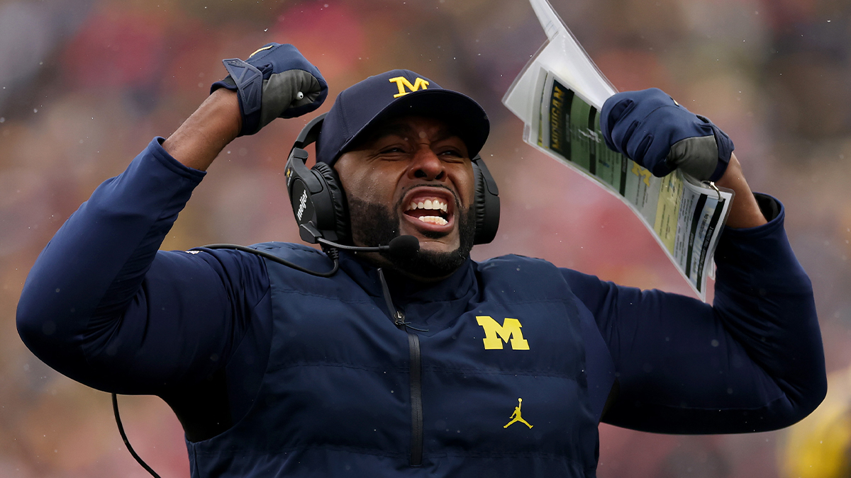 OnlyFans Star Mia Sorety Says Sherrone Moore Was ‘All in My DMs ...