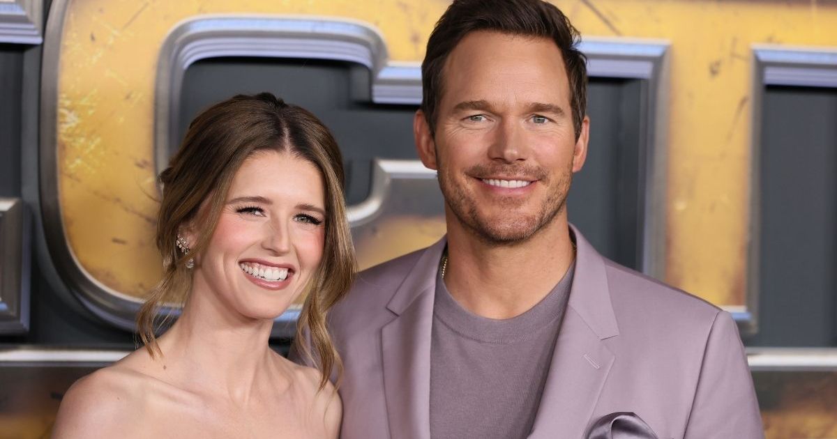 Chris Pratt Shares How He 'Checked Out' His Now-Wife in Church ...