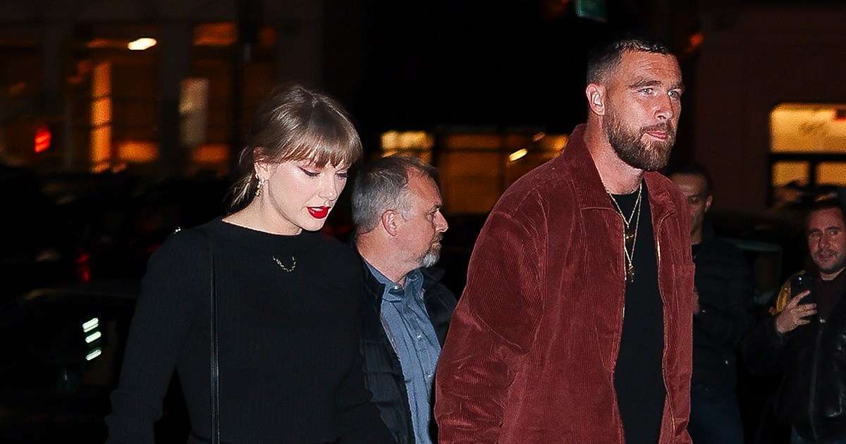 Travis Kelce Shows He’s Taylor Swift Biggest Fan With New Merch ...