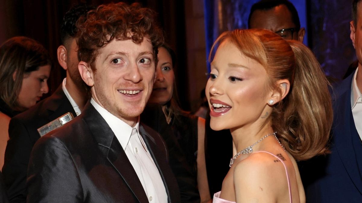 Ariana Grande & Boyfriend To Go off the Grid Amid Split Rumors — Source ...