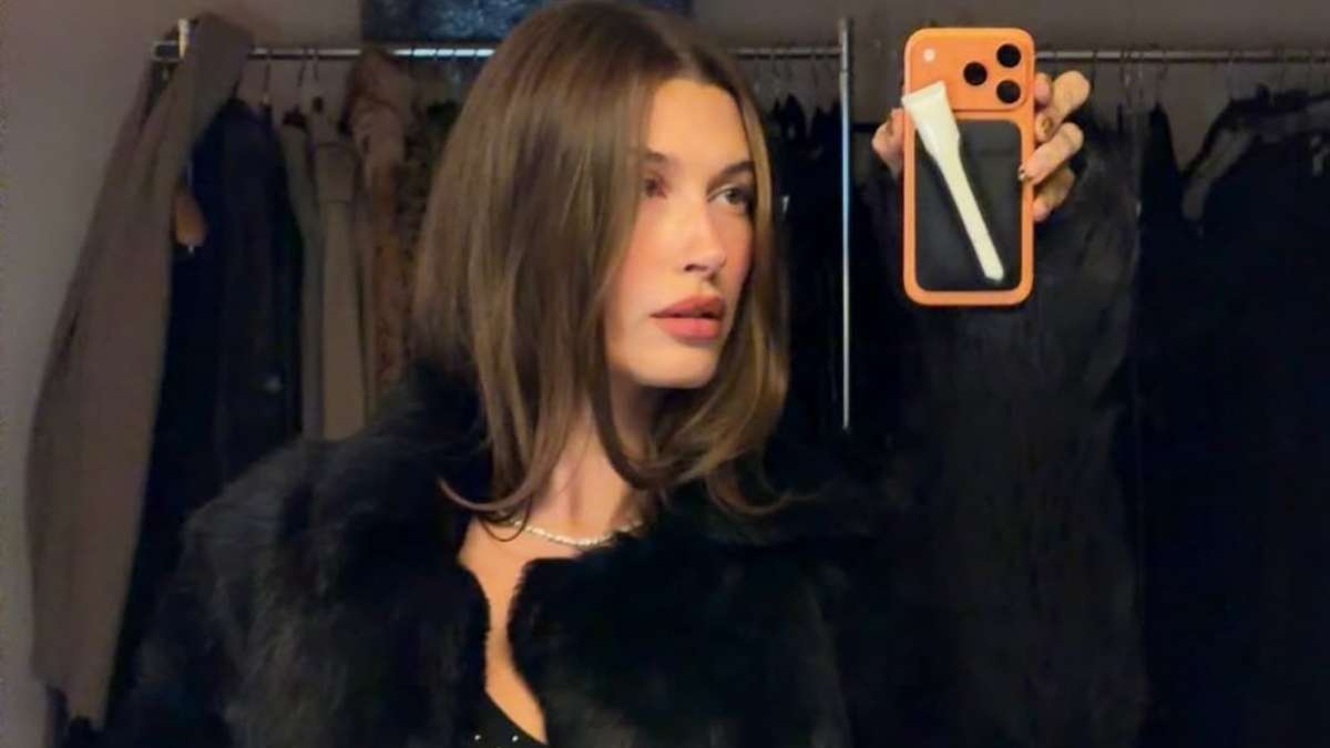 Hailey Bieber's Lace Thong Photos Come With a Very Cheeky Spin ...