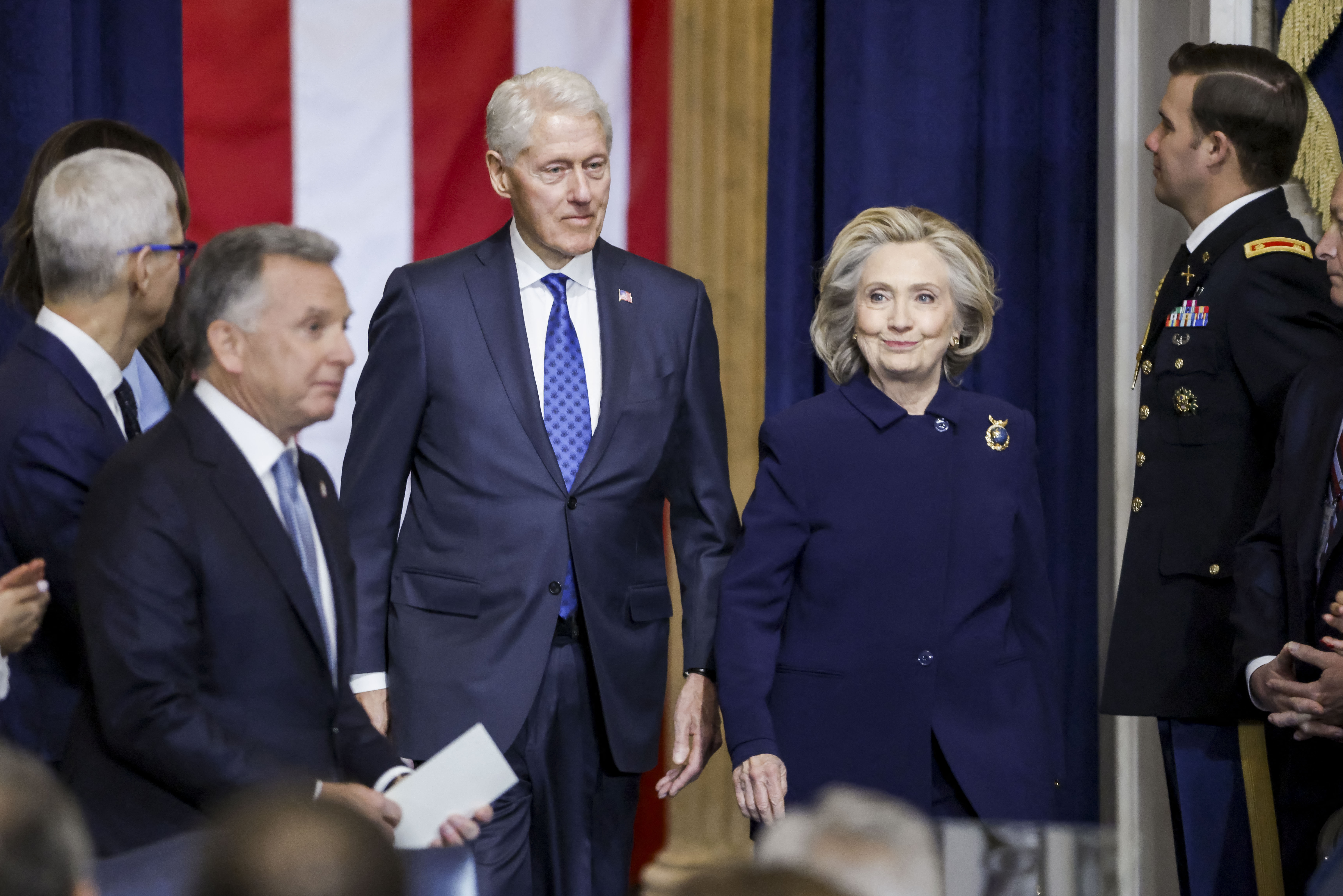 Bill and Hillary Clinton Release Letter After Skipping Jeffrey Epstein ...