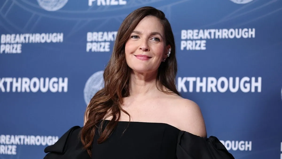 Drew Barrymore Gets Emotional Over People Calling Her 'Too Heavy ...