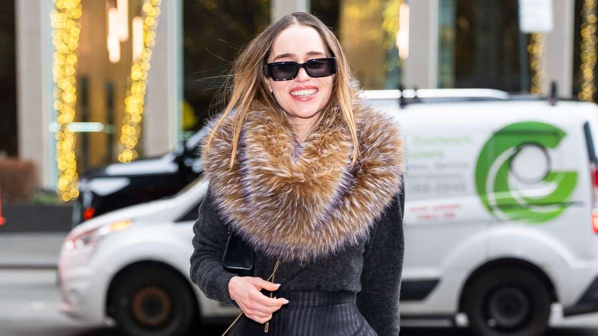 Emilia Clarke Turns Heads in Slit Dress - Reality Tea