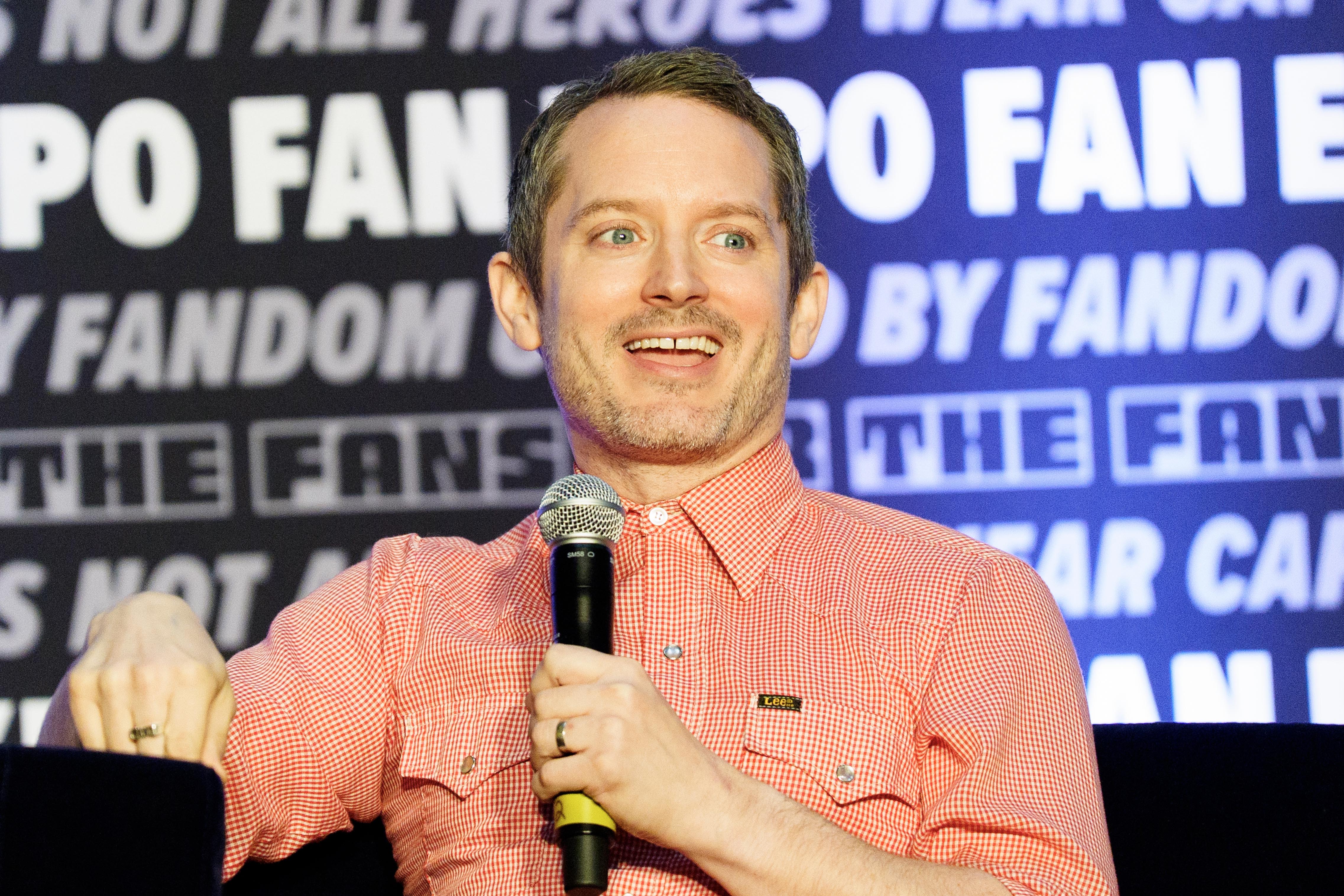 How Elijah Wood Will Make Super Bowl Ad History - Reality Tea