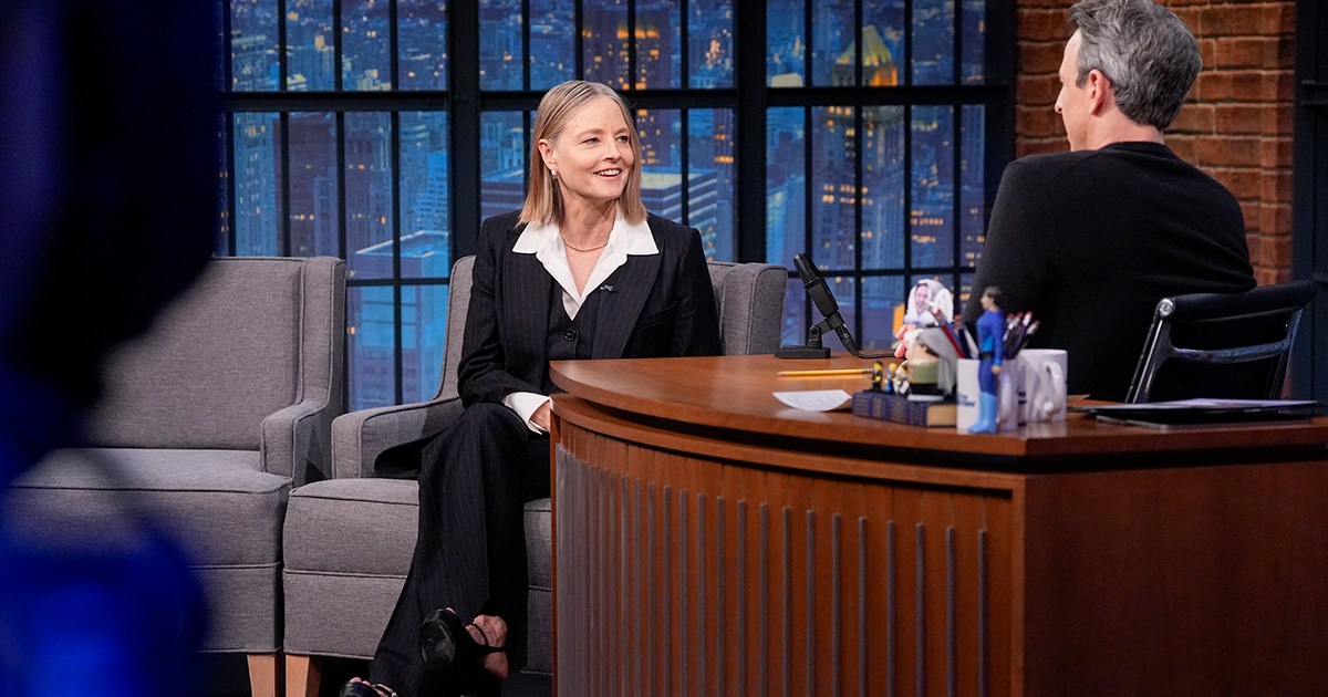 Jodie Foster Recalls Chilling Lion Attack That Left Her With Scars ...