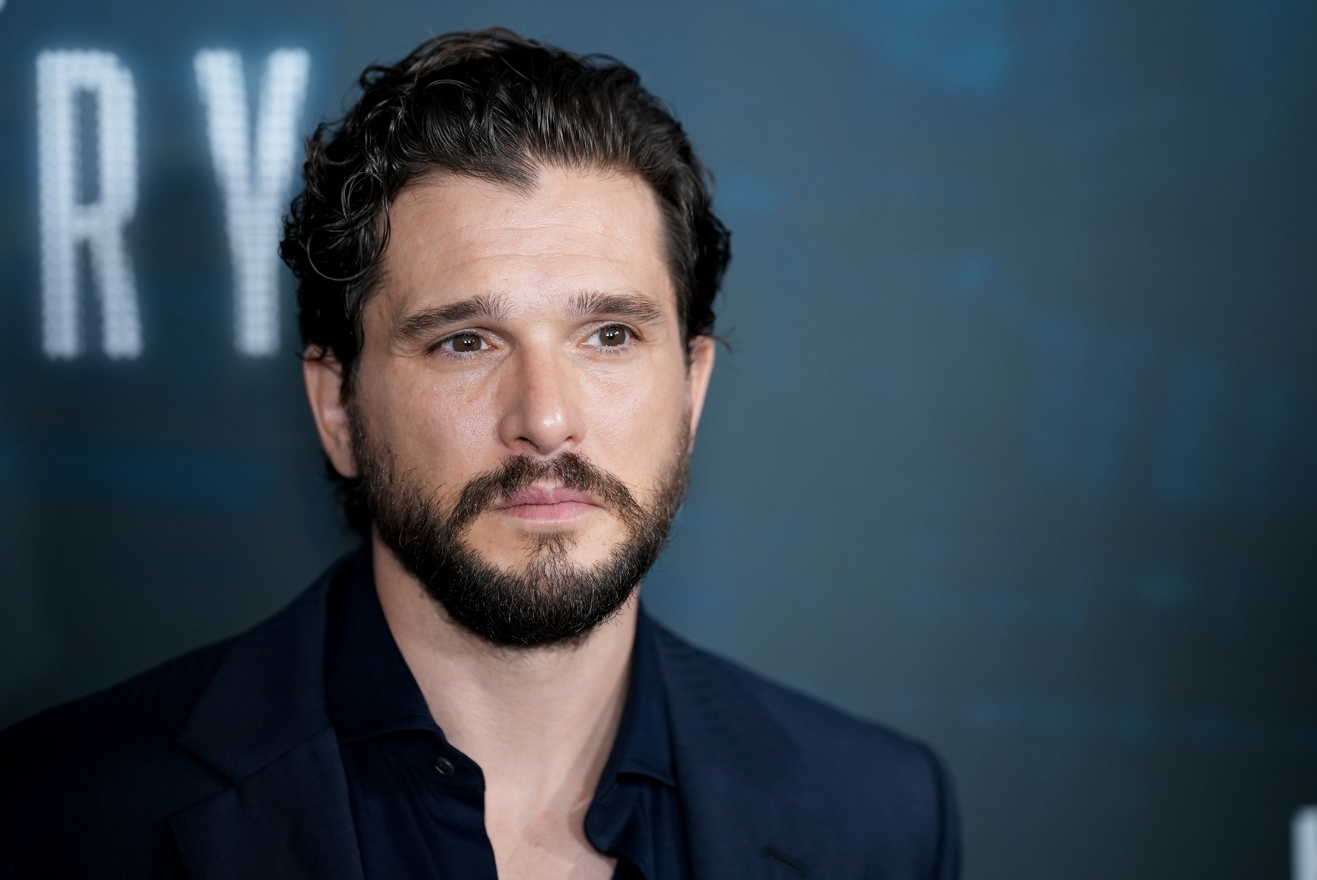 How Game of Thrones Fans ‘Genuinely Angered’ Kit Harington - Reality Tea