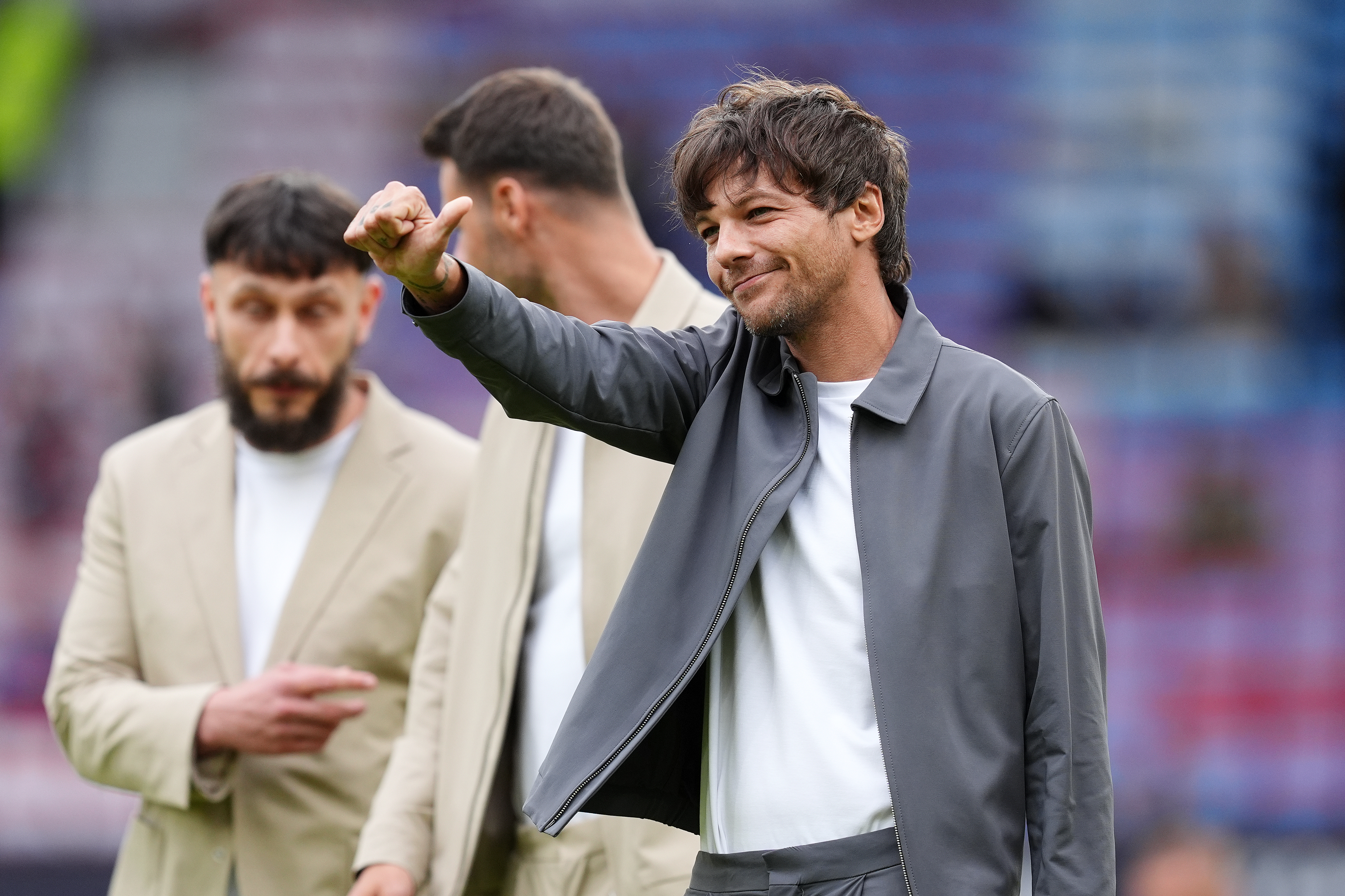 Louis Tomlinson Pens Emotional Tribute to Liam Payne on New Album ...