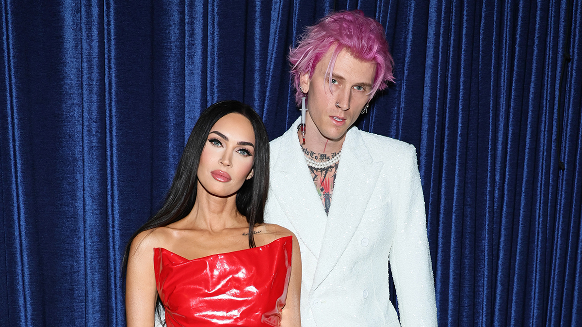 Megan Fox & MGK Spotted on Family Outing Amid Reconciliation Rumors ...