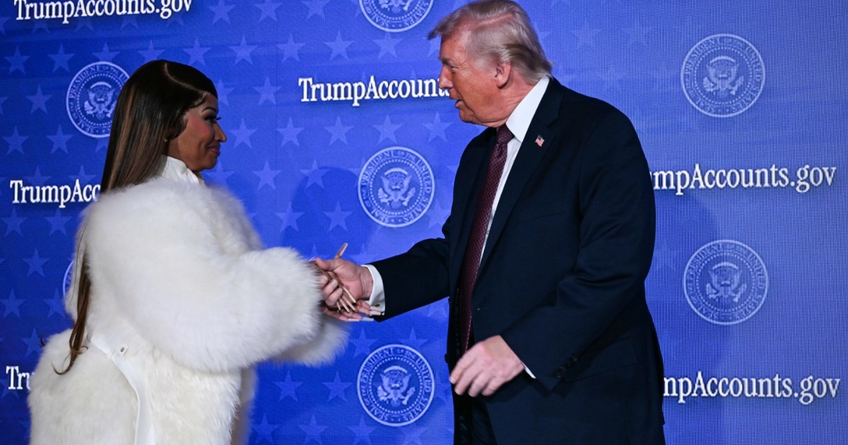 Donald Trump Holds Nicki Minaj's Hands in Viral Video - Reality Tea
