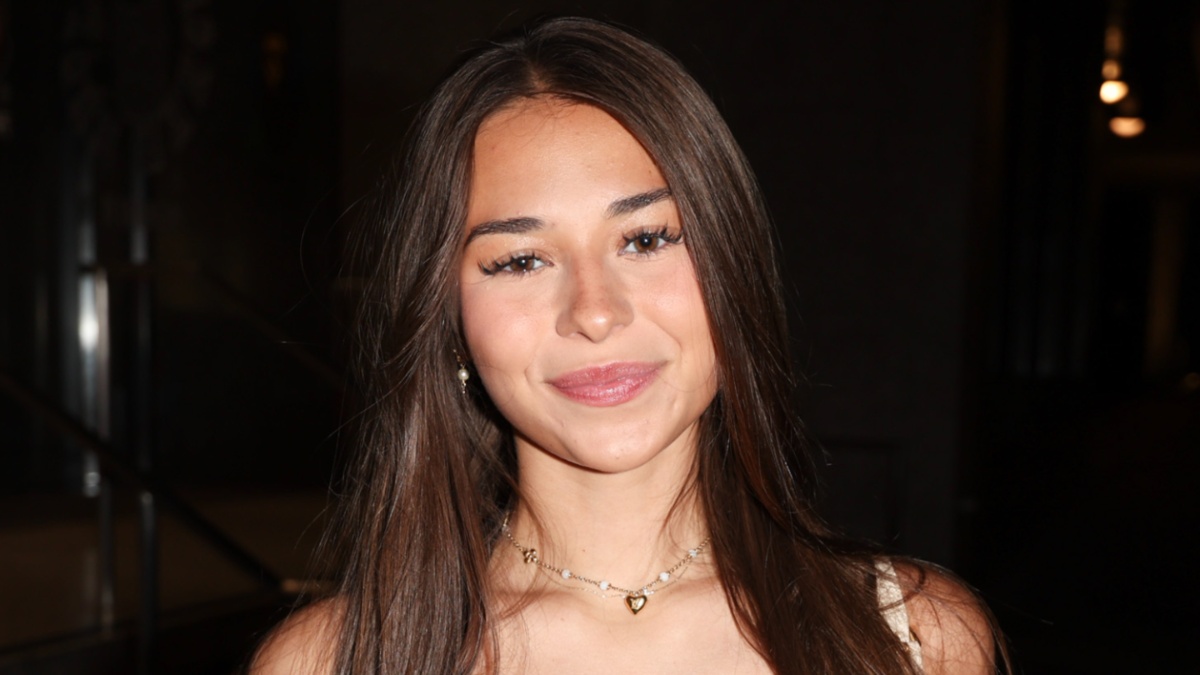 OnlyFans’ Sophie Rain Wearing Tiny Lingerie Will Distract You - Reality Tea