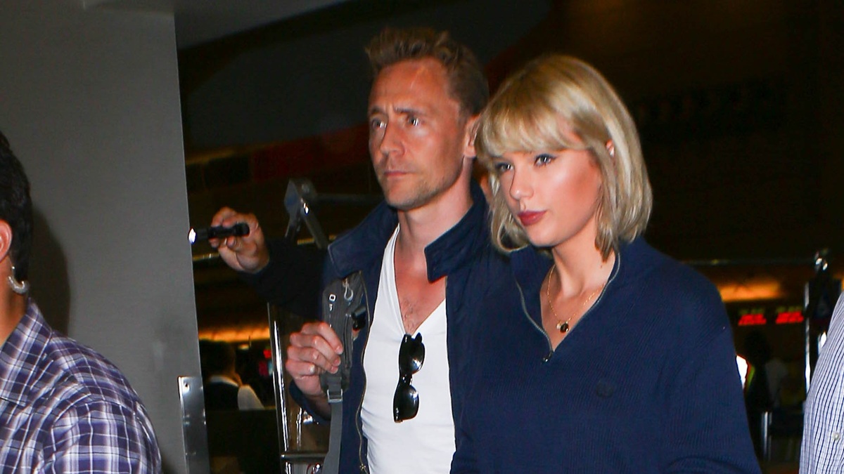 Taylor Swift's Friend Drops Tea About Her With Tom Hiddleston Present ...