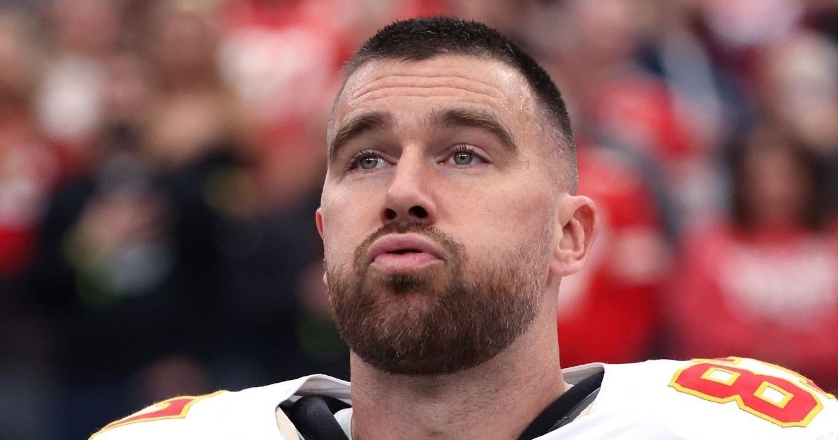 Chiefs Reportedly Make Major TE Move Amid Travis Kelce’s Retirement Rumors