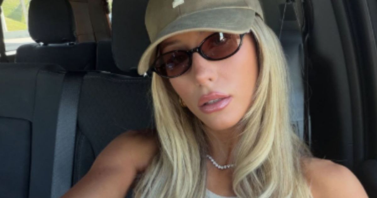 Alix Earle Flaunts Chiseled Abs in Red Bikini Look - Reality Tea