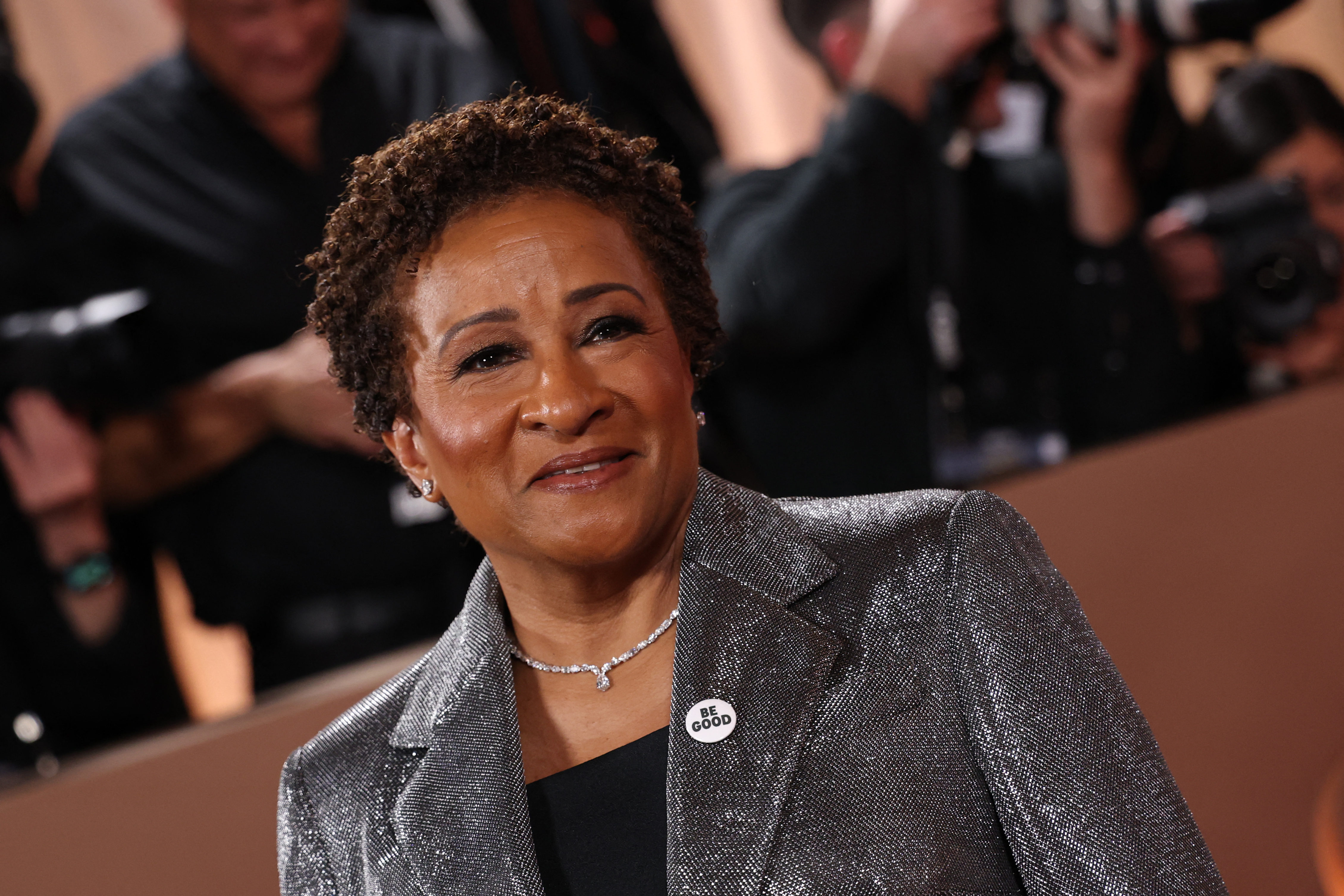 Wanda Sykes Shades Bill Maher at Golden Globes - Reality Tea