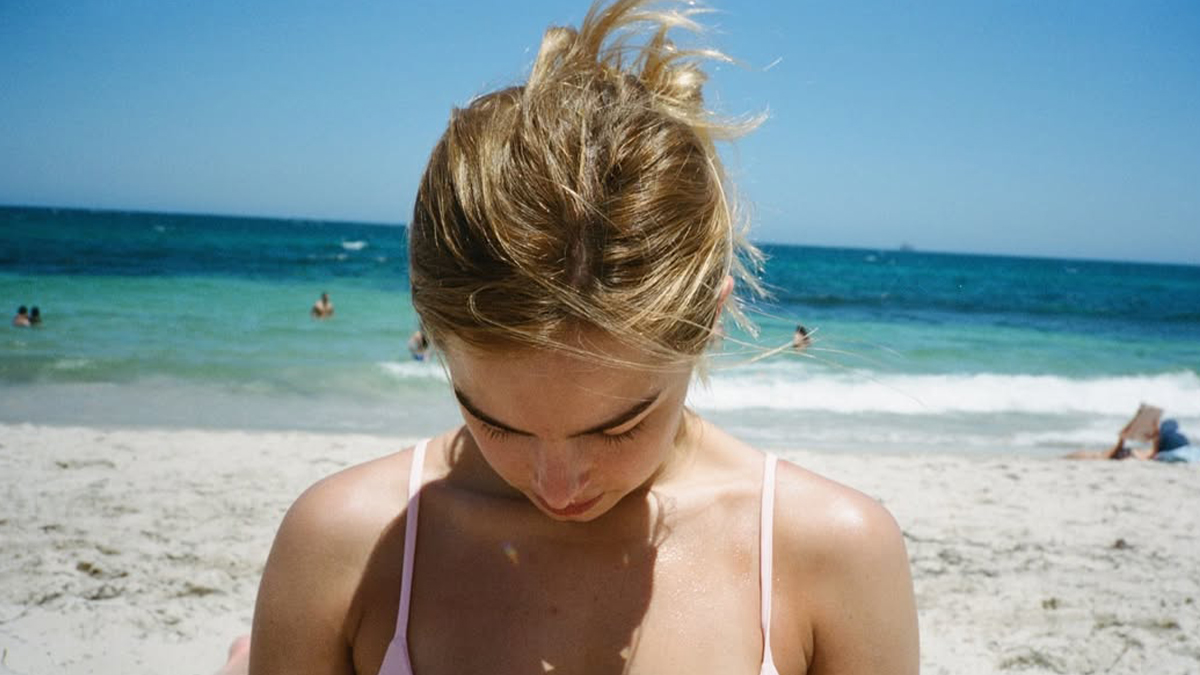 Addison Rae Swimming in Yellow Bikini Is Must See - Reality Tea