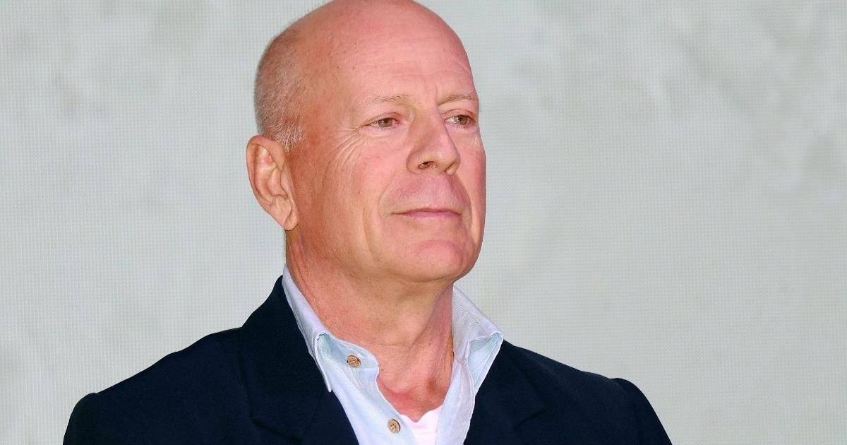 Bruce Willis' Wife 'Happy' That He 'Doesn't Know' About Dementia ...