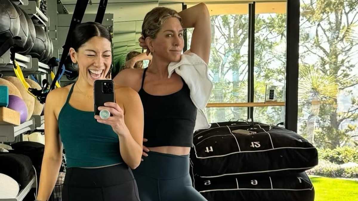 Jennifer Aniston’s Trainer Spills the Secret Behind Her Toned Body ...