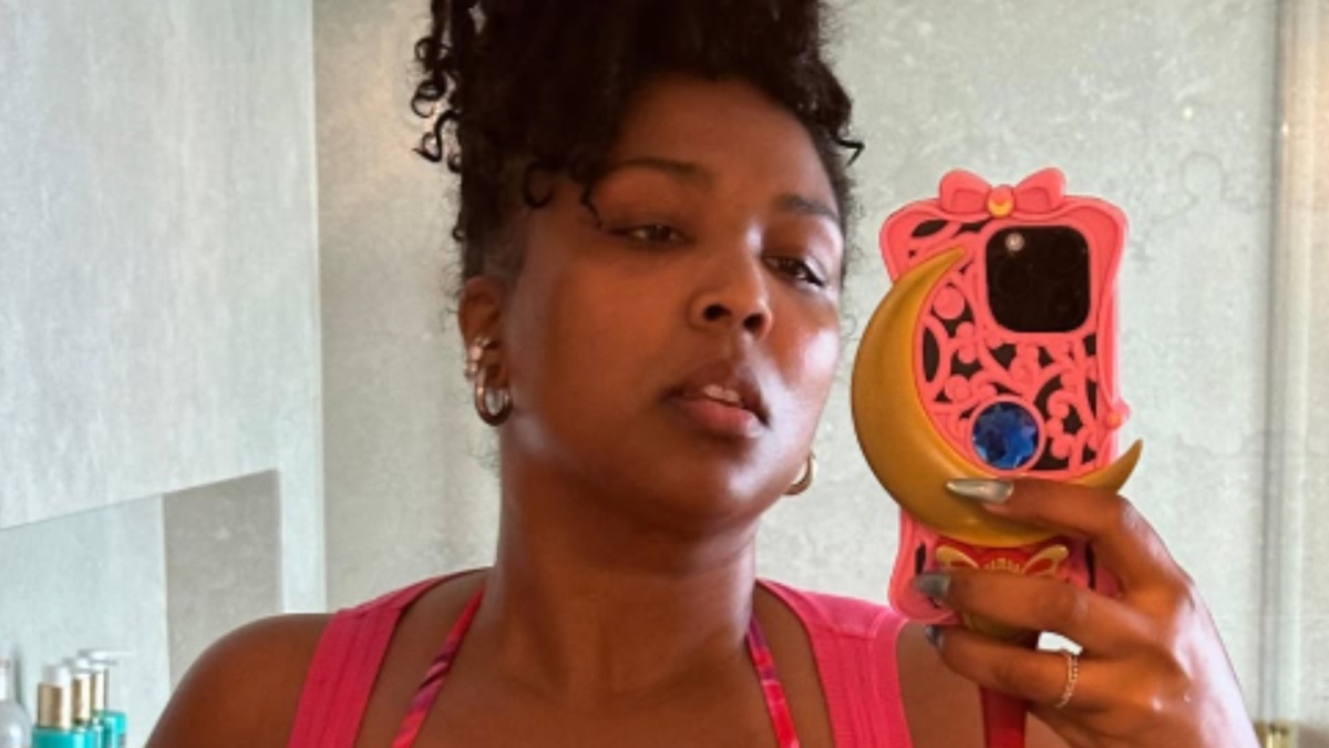 Lizzo's Bikini Look Gets a Fun & Flirty Upgrade - Reality Tea