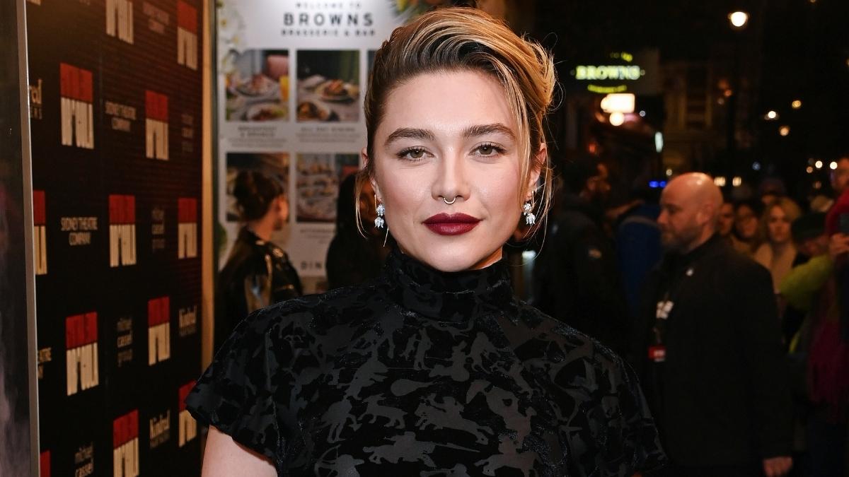 Florence Pugh’s Fitted Patou Dress Serves Pure Gothic ‘Dracula’ Glam ...