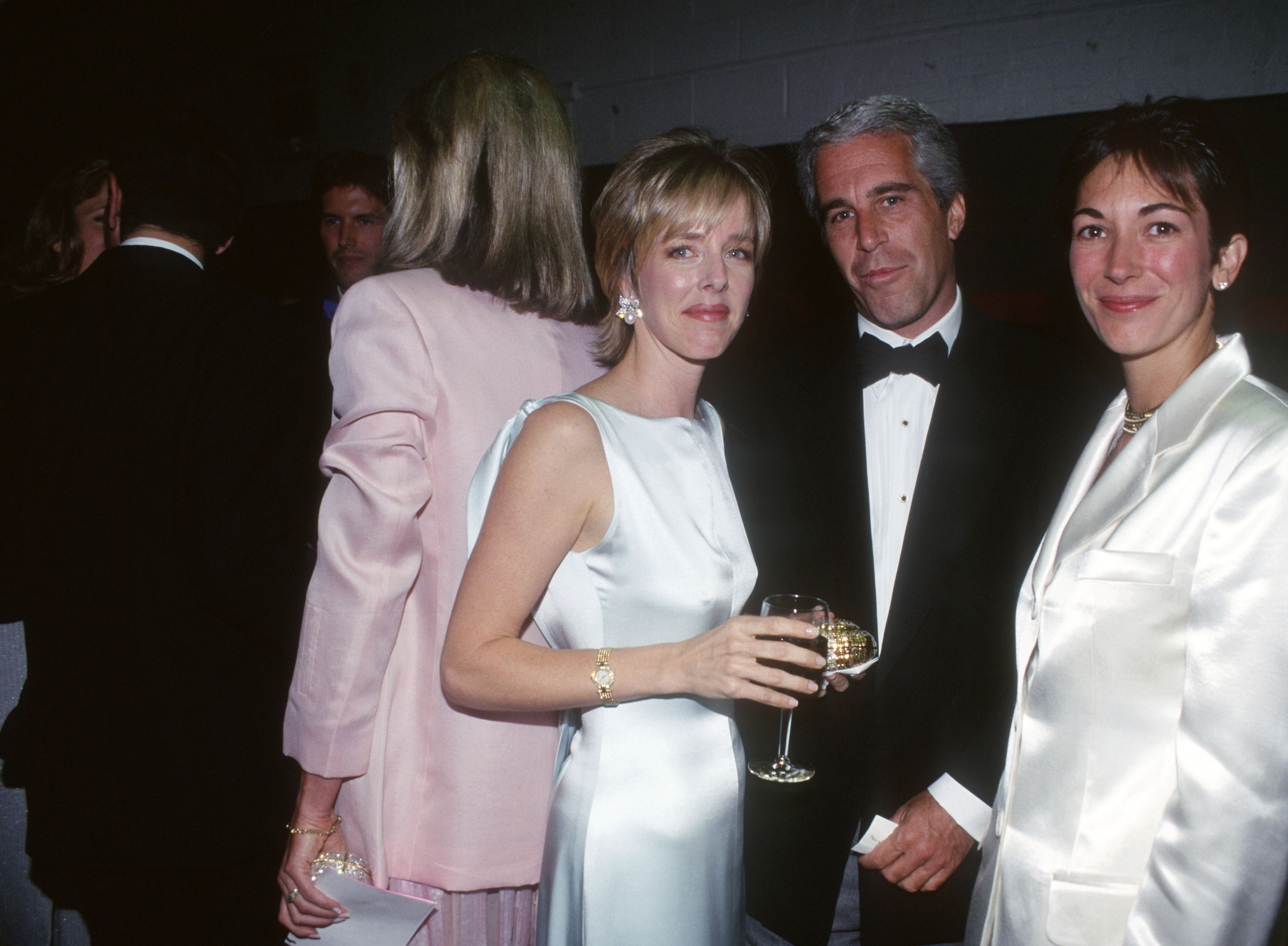 Jeffrey Epstein’s Brother Reacts to Secret Child Claim - Reality Tea
