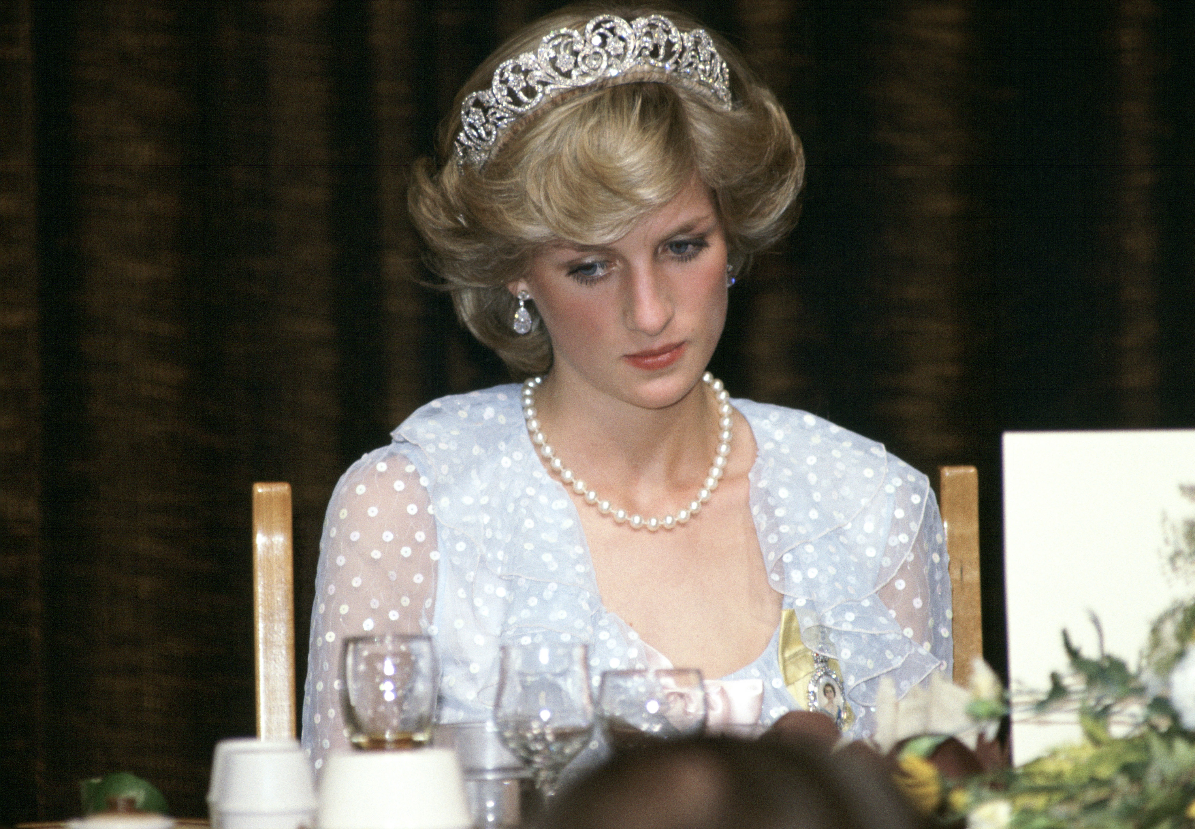 Princess Diana ‘Would Fly Into Crying Fits at the Drop of a Hat’ for ...
