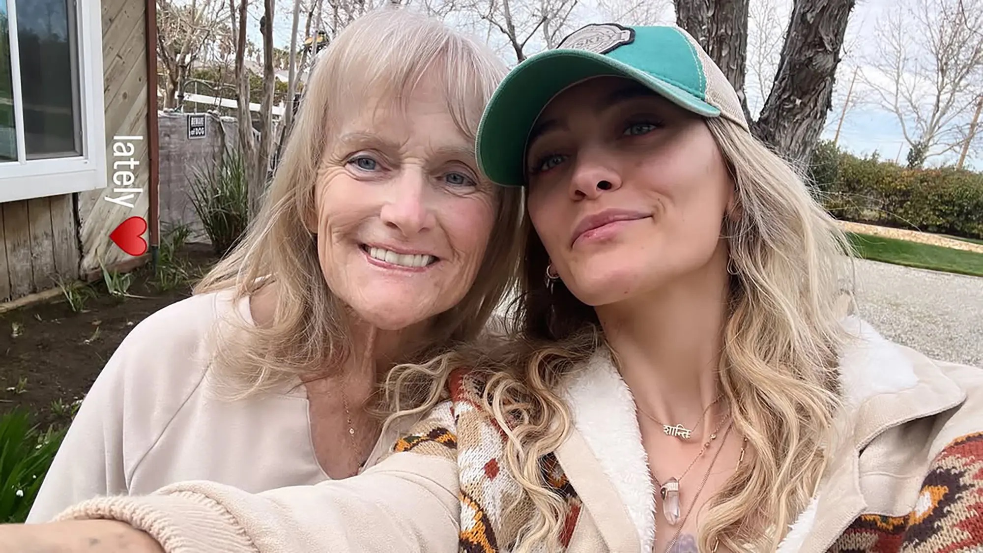 Paris Jackson Shares Rare Selfies With Mom Debbie Rowe - Reality Tea