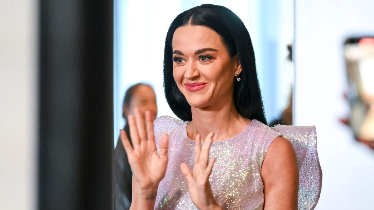 Katy Perry's Crop Top Boldly Hangs on 2 Strings As Romance Heats Up ...